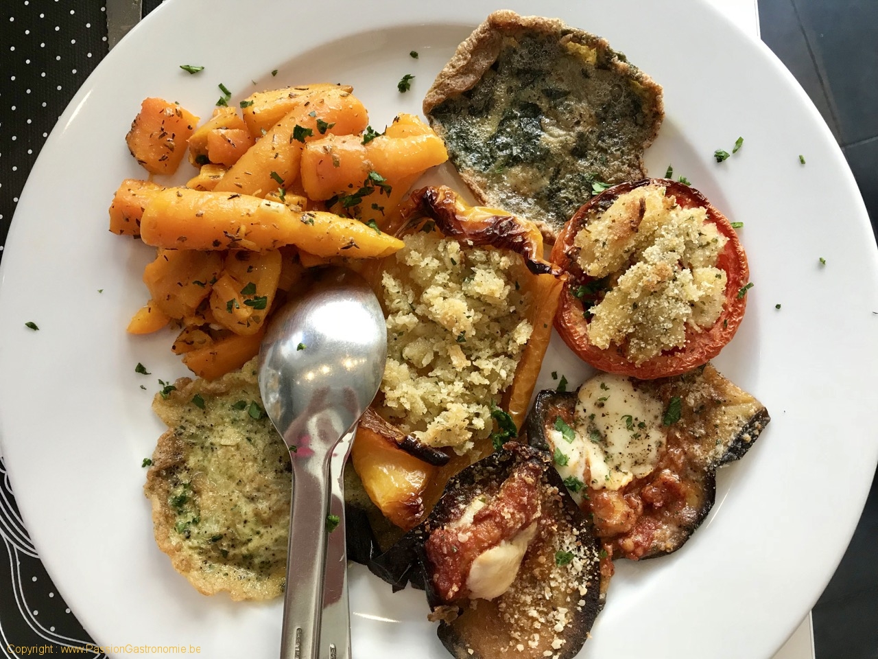 Sotto Il Ponte, Trattoria & Gelateria à Couillet - Passion gastronomie ...